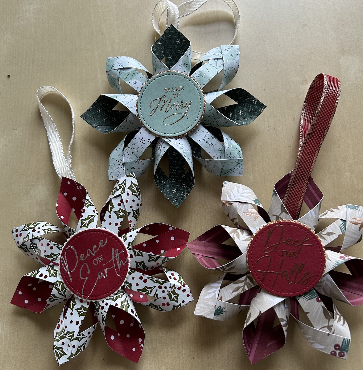 How to make a Star decoration - Crafty Carol's Cards